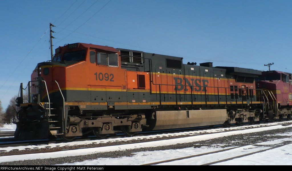 BNSF 1092